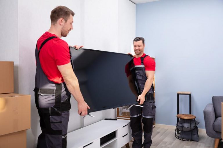 Mastering TV Moves: How to Safely Pack and Transport Without a Box
